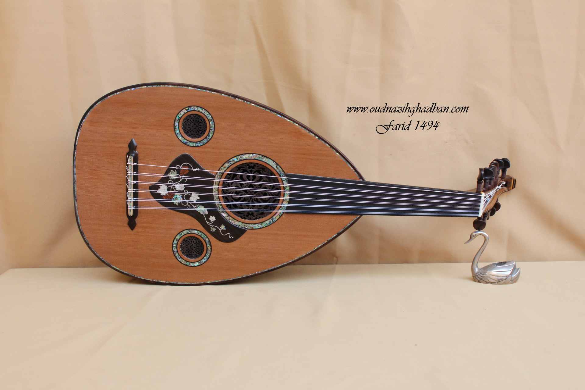 Oud Nazih Ghadban